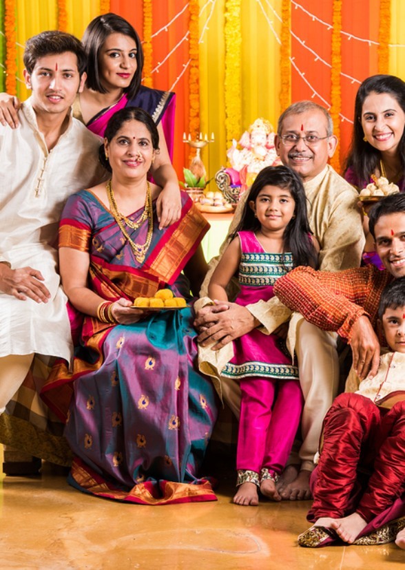 Find an Actor to Play Sarah Walters in Meeting the In Laws on myCast