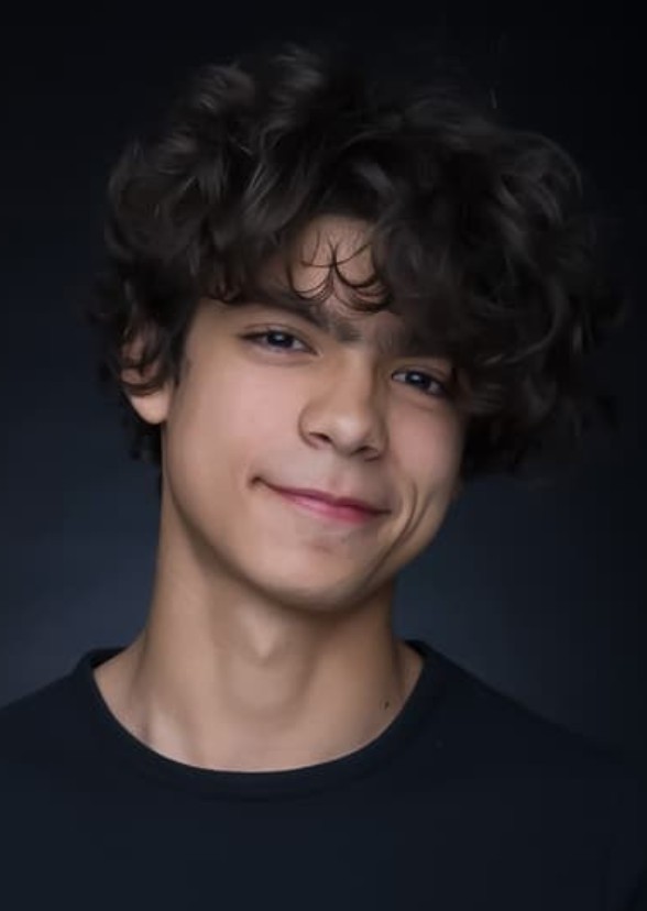 Fan Casting Grayson Eddey as Oliver Miller in Psionic Spectre on myCast