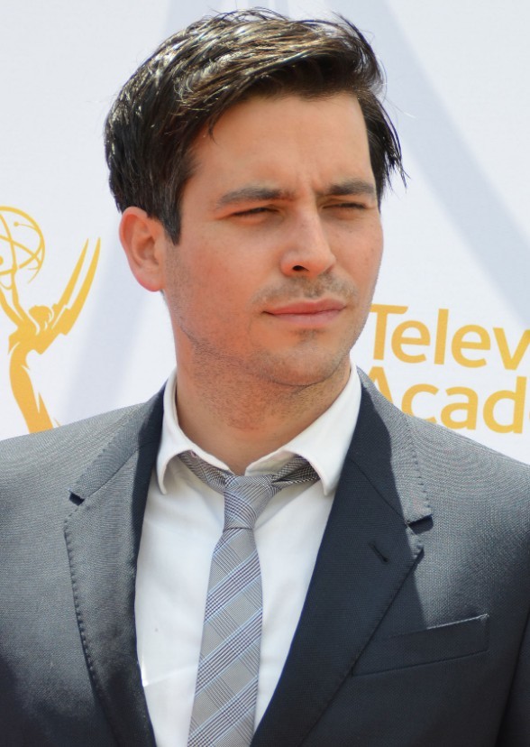 Robert James-Collier as Melvie the Weasel Fan Casting on myCast
