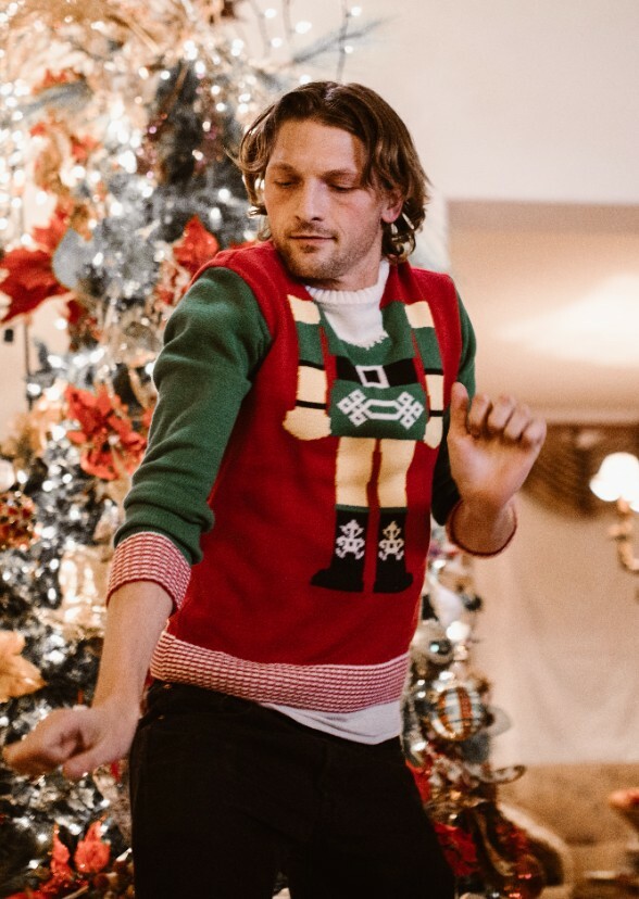 Santa doesn't Exist! Fan Casting on myCast