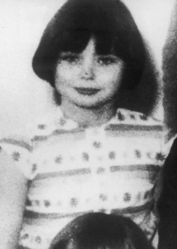 Joyce Bell's Instagram, Twitter & Facebook on IDCrawl