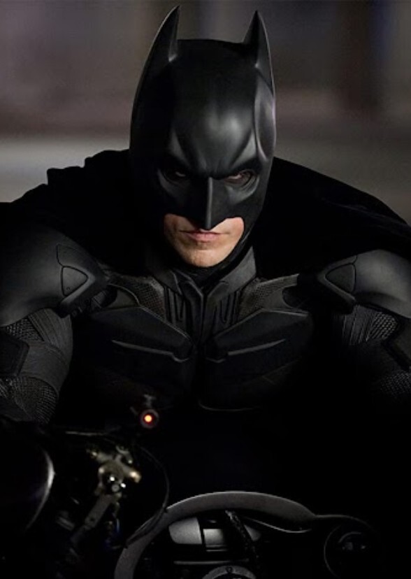 Find an Actor to Play BatMan in The Dark Knight Trilogy (2005-2012) on ...