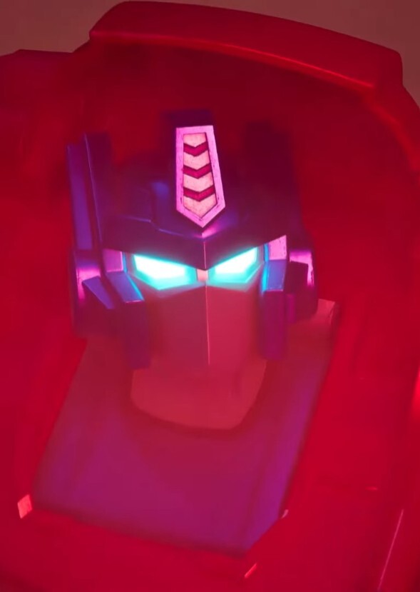 Voice Actors Of Optimus Prime In Transformers CyberWorld To Replace ...