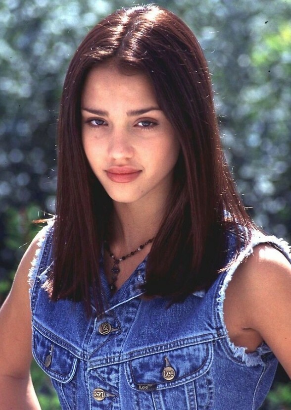 Fan Casting Jessica Alba as Sasha in What Character Do You Want to See ...