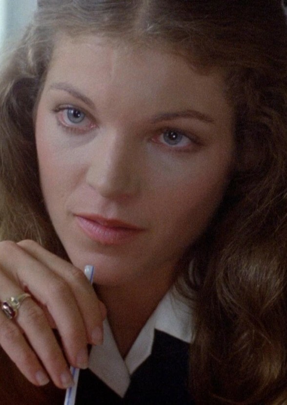 Which Actress Should've Played Gillian Bellaver in Various Decades? Fan ...