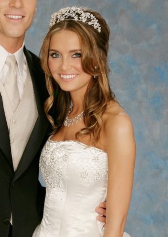 Find an Actor to Play 60s in Which Actress Should've Played Kay Bennett ...