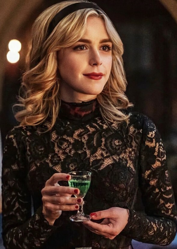 Which Actress Should've Sabrina spellman in Various Decades? Fan ...