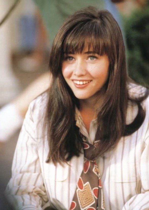 What Actresses Could've Played Brenda Walsh in Various Decades? Fan ...