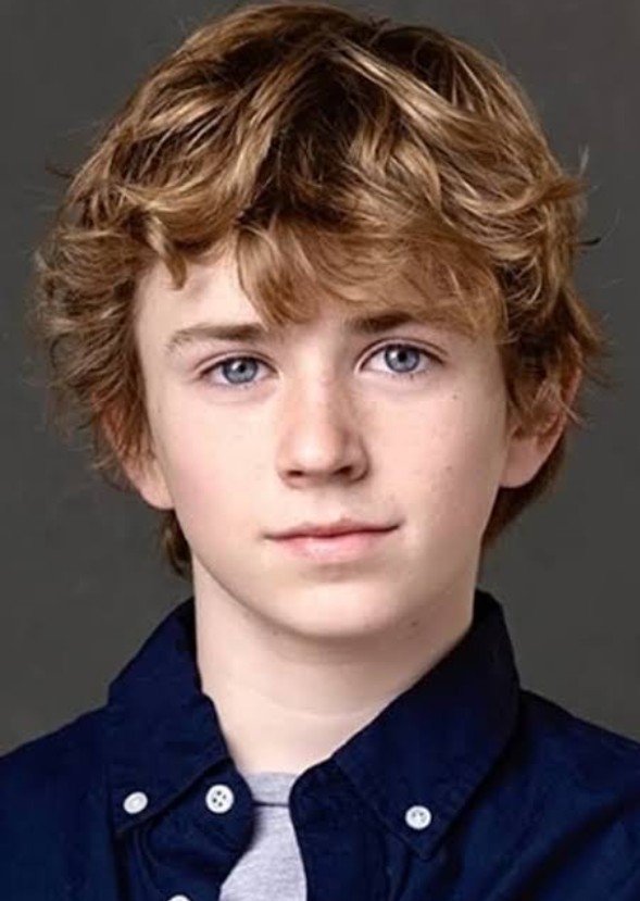 Find an Actor to Play Greg in Which Walker scobell will play the live ...