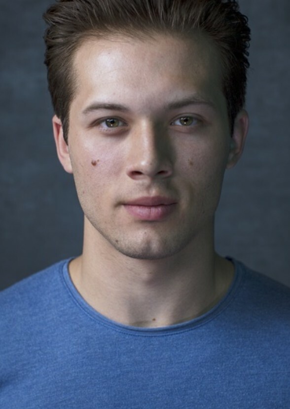 Wolf`s Income . Fan Casting on myCast